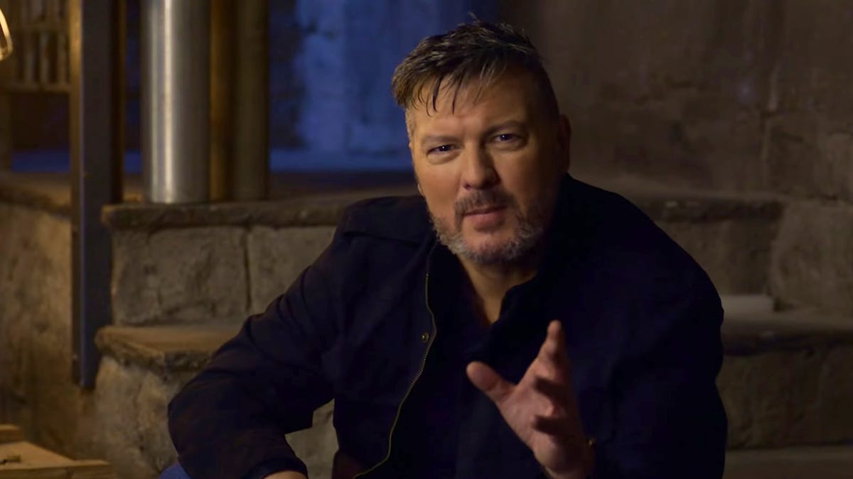 Let The OG Solid Snake Actor Teach You About Metal Gear